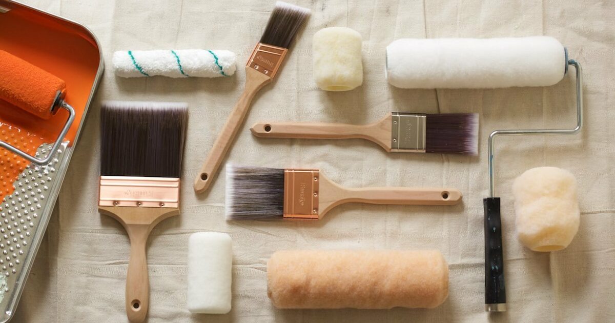 Choosing Rollers and Brushes for Your Paint Project | Duck Brand