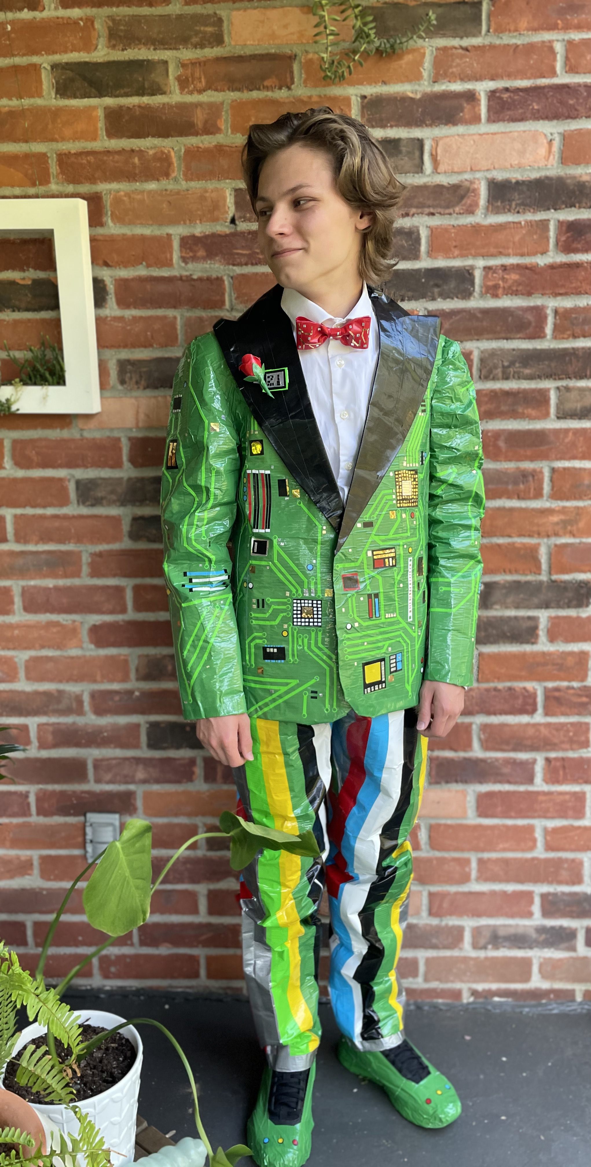 Stuck At Prom Duct Tape Contest Winners | Duck Brand